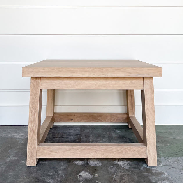 Juxtaposition Square Oak Side Table – Juxtaposition Home